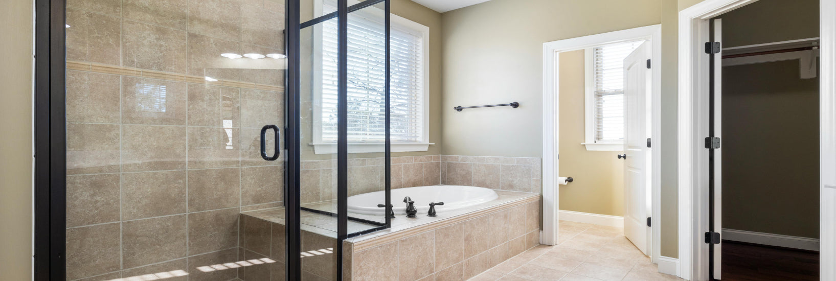 Smart Pivot & Baths – Designer Bathware